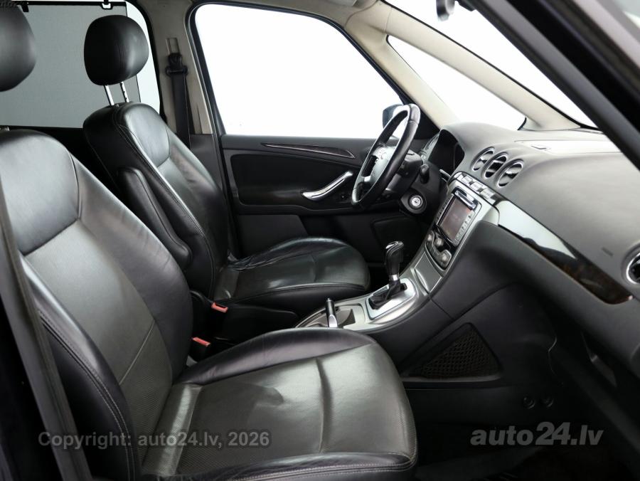 Black Ford Galaxy 2008 in Tallinn, with an engine capacity of 2.00 L and mileage of 287 thousand km for 2199 €, photo 7 on AUTOMOTO.COM.LV
