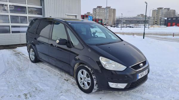 Black Ford Galaxy 2009 in Kaunas, with an engine capacity of 1.80 L and mileage of 286 thousand km for 3700 €, photo 2 on AUTOMOTO.COM.LV