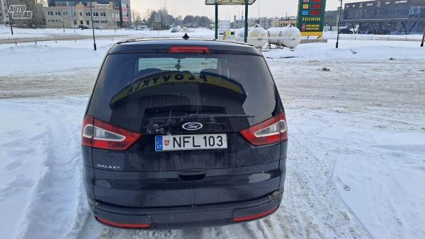 Black Ford Galaxy 2009 in Kaunas, with an engine capacity of 1.80 L and mileage of 286 thousand km for 3700 €, photo 7 on AUTOMOTO.COM.LV