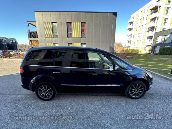 Black Ford Galaxy 2010 in Tartu, with an engine capacity of 2.00 L and mileage of 239 thousand km for 5200 €, photo 6 on AUTOMOTO.COM.LV