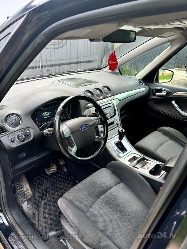 Melns Ford Galaxy 2010 Pērnava, ar dzinēja tilpumu 2.00 L un nobraukumu 0 tūkst. km par 3999 €, foto 6 vietnē AUTOMOTO.COM.LV
