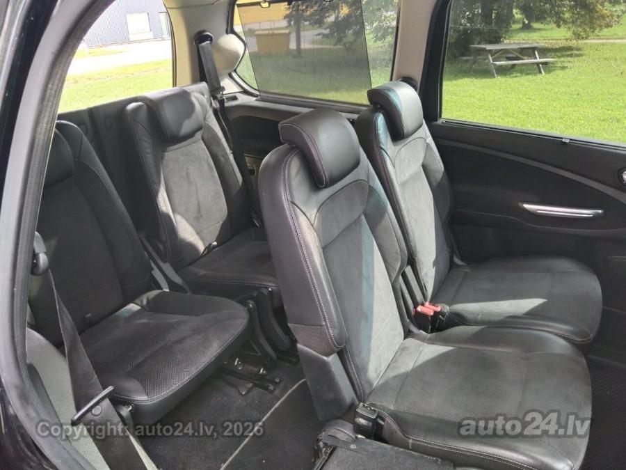 Melns Ford Galaxy 2010 Tallina, ar dzinēja tilpumu 2.00 L un nobraukumu 529 tūkst. km par 3200 €, foto 16 vietnē AUTOMOTO.COM.LV