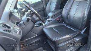 Black Ford Galaxy 2011 in Tallinn, with an engine capacity of 2.00 L and mileage of 250 thousand km for 6800 €, photo 9 on AUTOMOTO.COM.LV