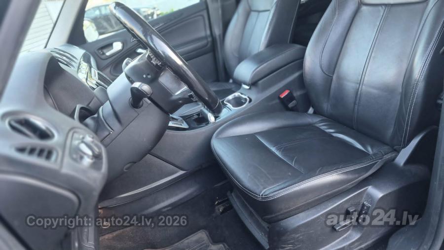 Black Ford Galaxy 2011 in Tallinn, with an engine capacity of 2.00 L and mileage of 250 thousand km for 6800 €, photo 9 on AUTOMOTO.COM.LV
