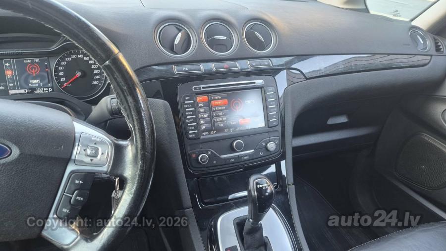 Black Ford Galaxy 2011 in Tallinn, with an engine capacity of 2.00 L and mileage of 250 thousand km for 6800 €, photo 12 on AUTOMOTO.COM.LV