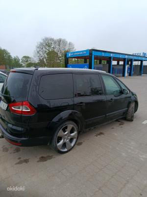 Black Ford Galaxy 2011 in Sillamae, with an engine capacity of 0.00 L and mileage of 252 thousand km for 4599 €, photo 12 on AUTOMOTO.COM.LV