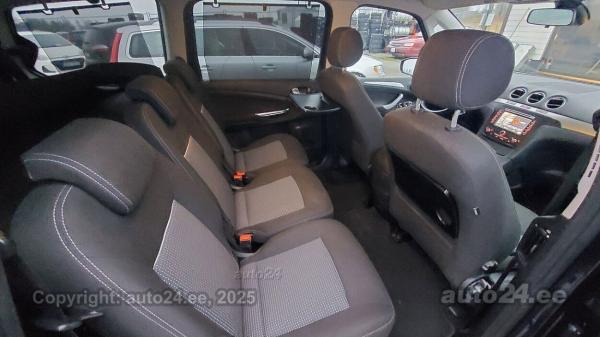 Melns Ford Galaxy 2012 Tartu, ar dzinēja tilpumu 2.00 L un nobraukumu 267 tūkst. km par 8190 €, foto 11 vietnē AUTOMOTO.COM.LV