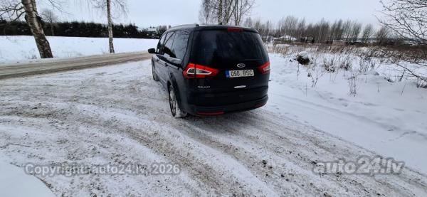 Melns Ford Galaxy 2012 Tartu, ar dzinēja tilpumu 2.00 L un nobraukumu 299 tūkst. km par 6800 €, foto 3 vietnē AUTOMOTO.COM.LV