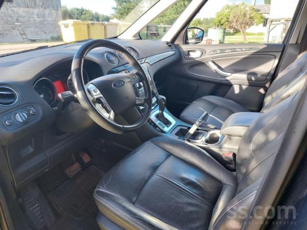 Melns Ford Galaxy 2012 Liepāja, ar dzinēja tilpumu 2.00 L un nobraukumu 337 tūkst. km par 4300 €, foto 6 vietnē AUTOMOTO.COM.LV