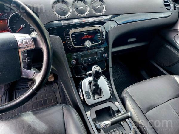 Melns Ford Galaxy 2012 Liepāja, ar dzinēja tilpumu 2.00 L un nobraukumu 337 tūkst. km par 4300 €, foto 8 vietnē AUTOMOTO.COM.LV