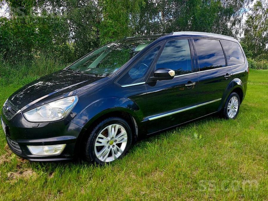 Black Ford Galaxy 2012 in Liepaja, with an engine capacity of 2.00 L and mileage of 337 thousand km for 3900 €, photo 3 on AUTOMOTO.COM.LV