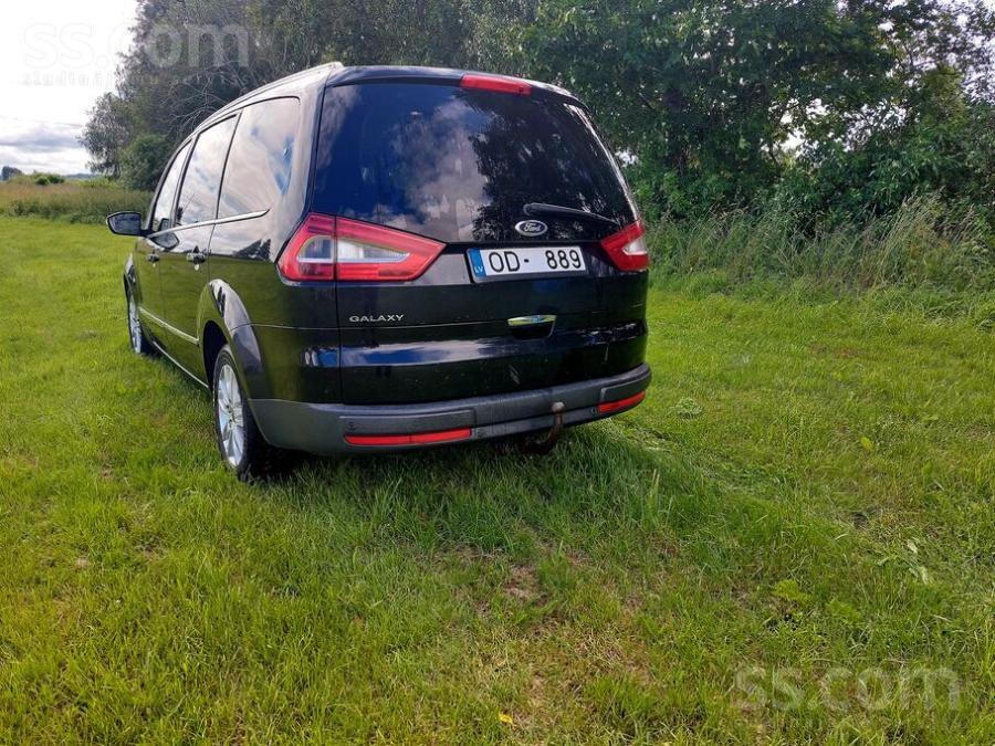 Black Ford Galaxy 2012 in Liepaja, with an engine capacity of 2.00 L and mileage of 337 thousand km for 3900 €, photo 4 on AUTOMOTO.COM.LV