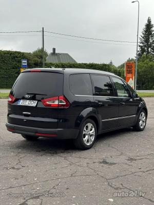 Melns Ford Galaxy 2013 Tallina, ar dzinēja tilpumu 2.00 L un nobraukumu 216 tūkst. km par 8000 €, foto 3 vietnē AUTOMOTO.COM.LV