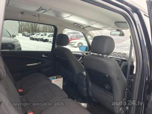 Melns Ford Galaxy 2013 Tartu, ar dzinēja tilpumu 2.00 L un nobraukumu 270 tūkst. km par 6500 €, foto 6 vietnē AUTOMOTO.COM.LV
