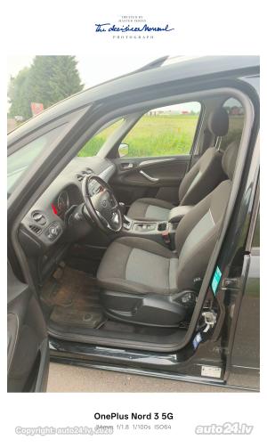 Black Ford Galaxy 2013 in Tallinn, with an engine capacity of 2.00 L and mileage of 317 thousand km for 5600 €, photo 6 on AUTOMOTO.COM.LV