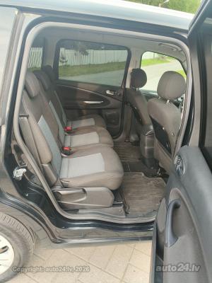 Black Ford Galaxy 2013 in Tallinn, with an engine capacity of 2.00 L and mileage of 317 thousand km for 5600 €, photo 7 on AUTOMOTO.COM.LV