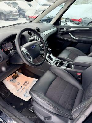 Melns Ford Galaxy 2014 Tartu, ar dzinēja tilpumu 2.00 L un nobraukumu 365 tūkst. km par 5900 €, foto 15 vietnē AUTOMOTO.COM.LV