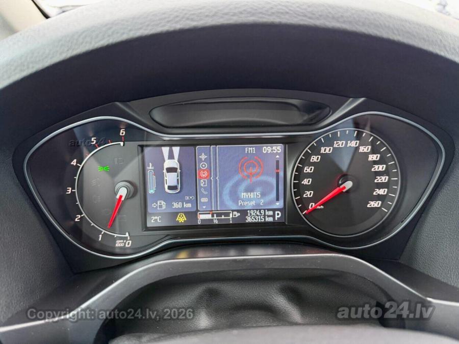 Melns Ford Galaxy 2014 Tartu, ar dzinēja tilpumu 2.00 L un nobraukumu 365 tūkst. km par 5900 €, foto 20 vietnē AUTOMOTO.COM.LV