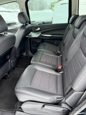 Melns Ford Galaxy 2014 Tartu, ar dzinēja tilpumu 2.00 L un nobraukumu 365 tūkst. km par 5900 €, foto 27 vietnē AUTOMOTO.COM.LV