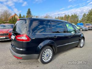 Melns Ford Galaxy 2014 Tartu, ar dzinēja tilpumu 2.00 L un nobraukumu 365 tūkst. km par 5990 €, foto 13 vietnē AUTOMOTO.COM.LV