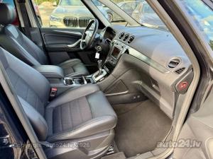 Melns Ford Galaxy 2014 Tartu, ar dzinēja tilpumu 2.00 L un nobraukumu 365 tūkst. km par 5990 €, foto 16 vietnē AUTOMOTO.COM.LV