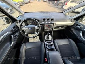 Melns Ford Galaxy 2014 Tartu, ar dzinēja tilpumu 2.00 L un nobraukumu 365 tūkst. km par 5990 €, foto 25 vietnē AUTOMOTO.COM.LV