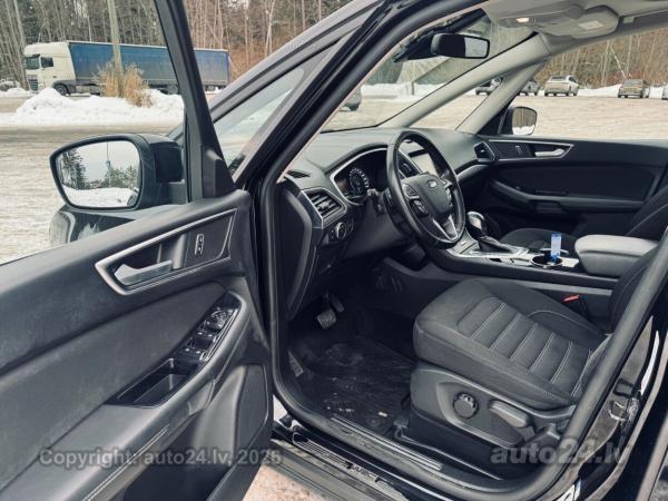 Black Ford Galaxy 2016 in Tallinn, with an engine capacity of 2.00 L and mileage of 170 thousand km for 11700 €, photo 6 on AUTOMOTO.COM.LV