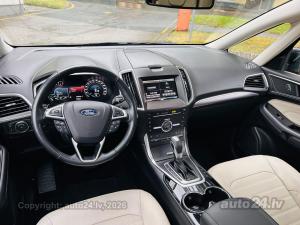 Melns Ford Galaxy 2016 Tallina, ar dzinēja tilpumu 2.00 L un nobraukumu 233 tūkst. km par 14950 €, foto 12 vietnē AUTOMOTO.COM.LV
