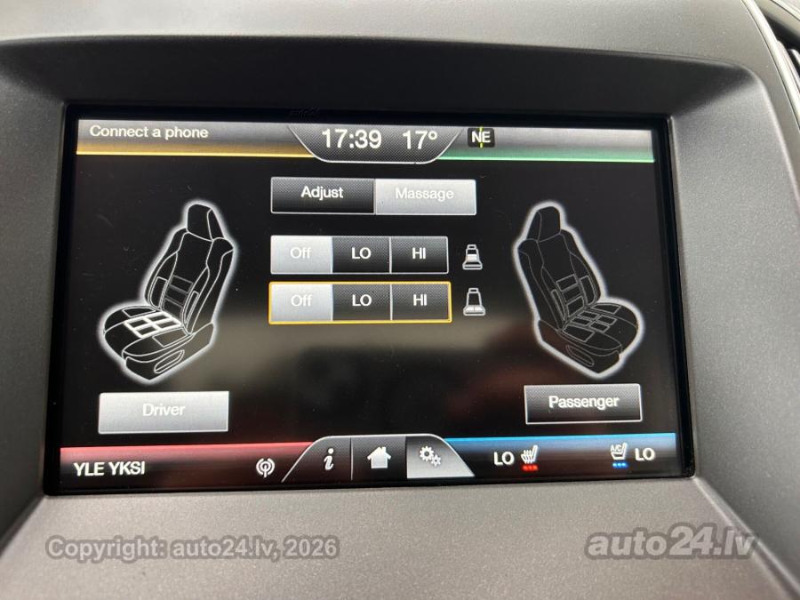 Melns Ford Galaxy 2016 Tallina, ar dzinēja tilpumu 2.00 L un nobraukumu 233 tūkst. km par 14950 €, foto 18 vietnē AUTOMOTO.COM.LV