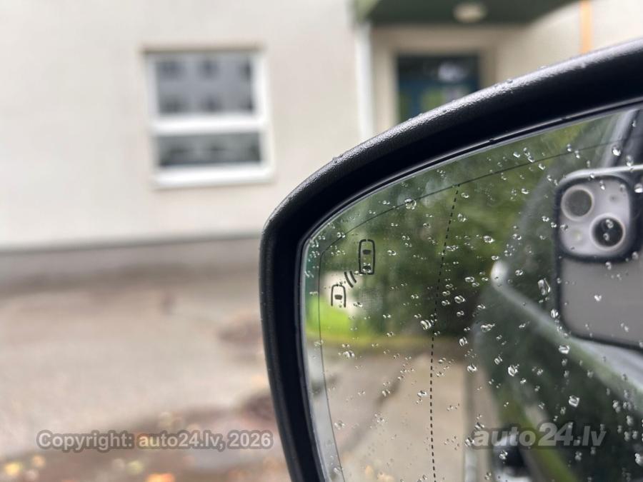 Melns Ford Galaxy 2016 Tallina, ar dzinēja tilpumu 2.00 L un nobraukumu 233 tūkst. km par 14950 €, foto 19 vietnē AUTOMOTO.COM.LV