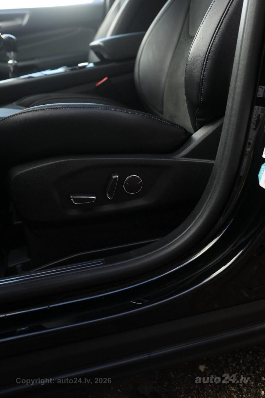 Melns Ford Galaxy 2018 Tartu, ar dzinēja tilpumu 1.50 L un nobraukumu 114 tūkst. km par 10490 €, foto 21 vietnē AUTOMOTO.COM.LV