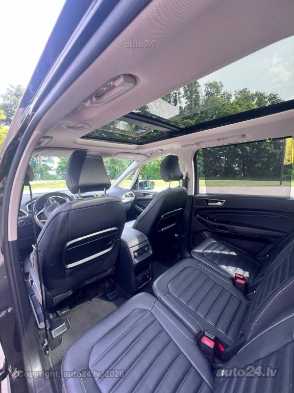 Black Ford Galaxy 2020 in Rakvere, with an engine capacity of 2.00 L and mileage of 56 thousand km for 27700 €, photo 6 on AUTOMOTO.COM.LV