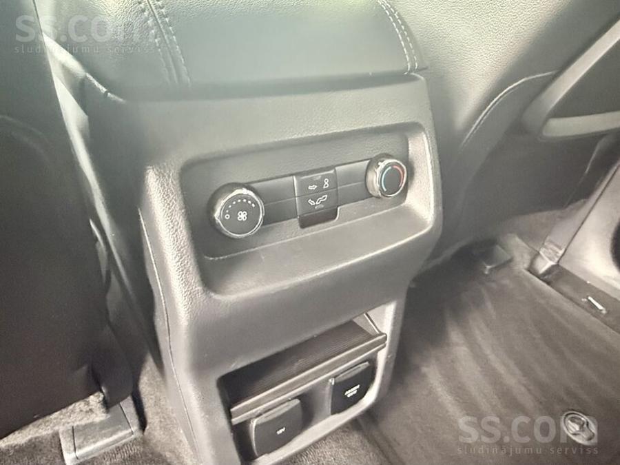 Zils Ford Galaxy 2019 Rīga, ar dzinēja tilpumu 2.00 L un nobraukumu 0 tūkst. km par 17990 €, foto 20 vietnē AUTOMOTO.COM.LV