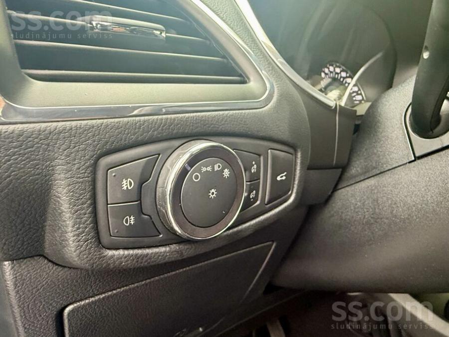 Zils Ford Galaxy 2019 Rīga, ar dzinēja tilpumu 2.00 L un nobraukumu 0 tūkst. km par 17990 €, foto 32 vietnē AUTOMOTO.COM.LV