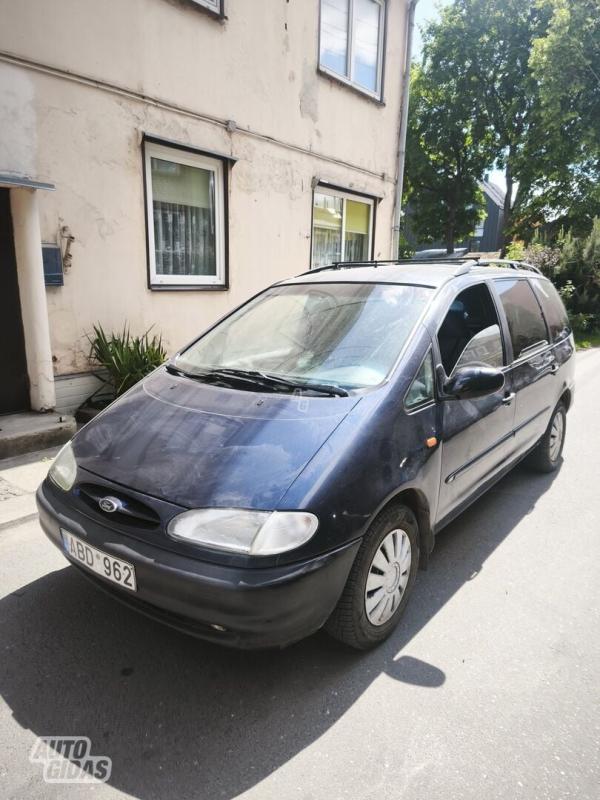 Zils Ford Galaxy 1997 Kauņa, ar dzinēja tilpumu 2.00 L un nobraukumu 225 tūkst. km par 400 €, foto 1 vietnē AUTOMOTO.COM.LV