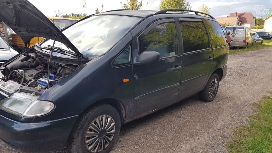 Zils Ford Galaxy 1998 Klaipėda, ar dzinēja tilpumu 2.00 L un nobraukumu 0 tūkst. km par 850 €, foto 1 vietnē AUTOMOTO.COM.LV
