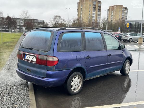 Zils Ford Galaxy 1999 Panevēža, ar dzinēja tilpumu 1.90 L un nobraukumu 277 tūkst. km par 450 €, foto 5 vietnē AUTOMOTO.COM.LV