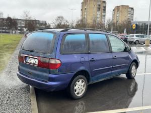 Zils Ford Galaxy 1999 Panevēža, ar dzinēja tilpumu 1.90 L un nobraukumu 277 tūkst. km par 450 €, foto 5 vietnē AUTOMOTO.COM.LV