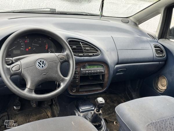 Zils Ford Galaxy 1999 Panevēža, ar dzinēja tilpumu 1.90 L un nobraukumu 277 tūkst. km par 450 €, foto 9 vietnē AUTOMOTO.COM.LV