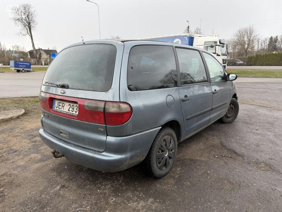 Zils Ford Galaxy 1999 Varėna, ar dzinēja tilpumu 1.90 L un nobraukumu 350 tūkst. km par 400 €, foto 4 vietnē AUTOMOTO.COM.LV