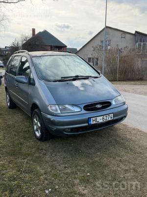 Blue Ford Galaxy 1999 in Tukums, with an engine capacity of 1.90 L and mileage of 529 thousand km for 550 €, photo 3 on AUTOMOTO.COM.LV