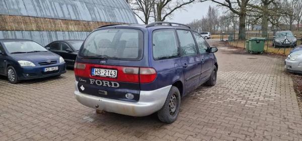 Zils Ford Galaxy 1999 Valmiera, ar dzinēja tilpumu 1.90 L un nobraukumu 390 tūkst. km par 1000 €, foto 3 vietnē AUTOMOTO.COM.LV