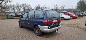 Blue Ford Galaxy 1999 in Valmiera, with an engine capacity of 1.90 L and mileage of 390 thousand km for 1000 €, photo 5 on AUTOMOTO.COM.LV