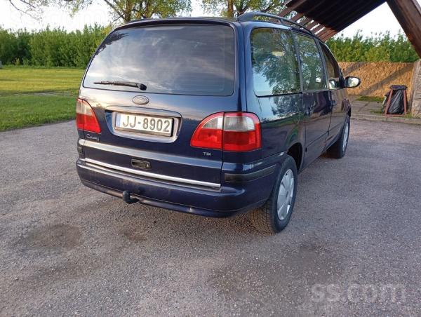 Blue Ford Galaxy 2001 in Daugavpils, with an engine capacity of 1.90 L and mileage of 448 thousand km for 1650 €, photo 4 on AUTOMOTO.COM.LV