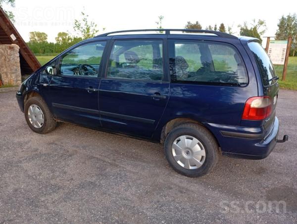 Blue Ford Galaxy 2001 in Daugavpils, with an engine capacity of 1.90 L and mileage of 448 thousand km for 1650 €, photo 6 on AUTOMOTO.COM.LV