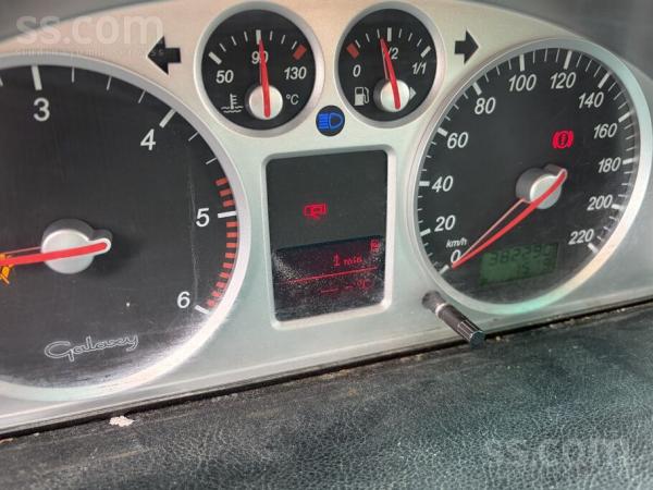 Синий Форд Галакси 2001 в Кулдига, объемом двигателя 1.90 л и пробегом 380 тыс. км за 1000 €, фото 4 на AUTOMOTO.COM.LV