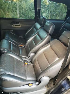 Zils Ford Galaxy 2001 Kauņa, ar dzinēja tilpumu 2.30 L un nobraukumu 377 tūkst. km par 430 €, foto 11 vietnē AUTOMOTO.COM.LV