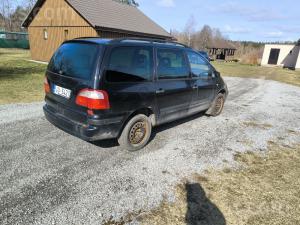 Zils Ford Galaxy 2002 Limbaži, ar dzinēja tilpumu 1.90 L un nobraukumu 472 tūkst. km par 600 €, foto 4 vietnē AUTOMOTO.COM.LV