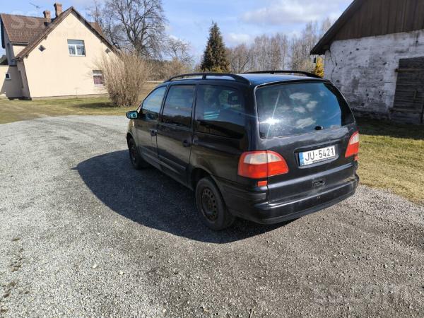 Blue Ford Galaxy 2002 in Limbazi, with an engine capacity of 1.90 L and mileage of 472 thousand km for 600 €, photo 4 on AUTOMOTO.COM.LV