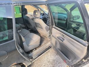 Zils Ford Galaxy 2002 Limbaži, ar dzinēja tilpumu 1.90 L un nobraukumu 472 tūkst. km par 600 €, foto 9 vietnē AUTOMOTO.COM.LV